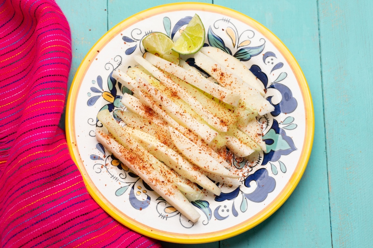 Brain-Boosting Superfood Guacamole with Jicama Dipping "Fries"